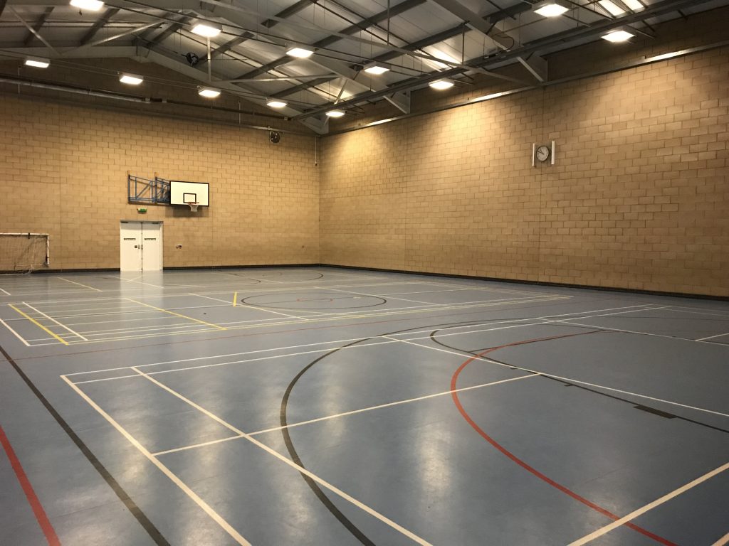 Ein Neuadd Chwaraeon – Ysgol Pen y Garth